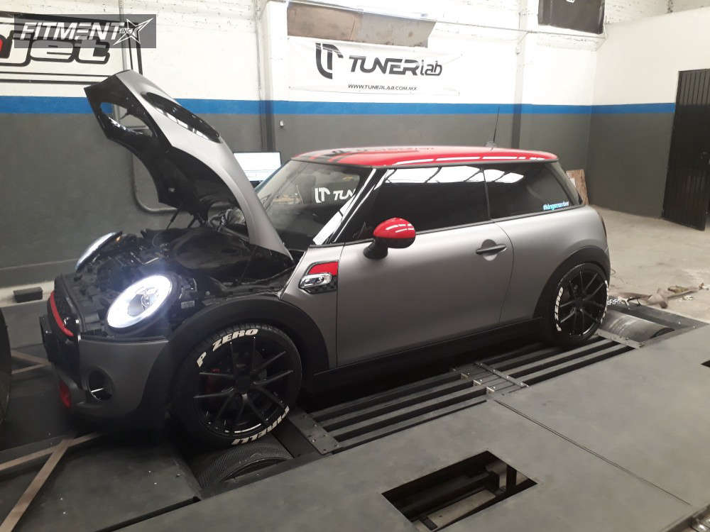 2016 Mini Cooper S with 18x8 Niche Targa and Pirelli 235x35 on Lowering ...