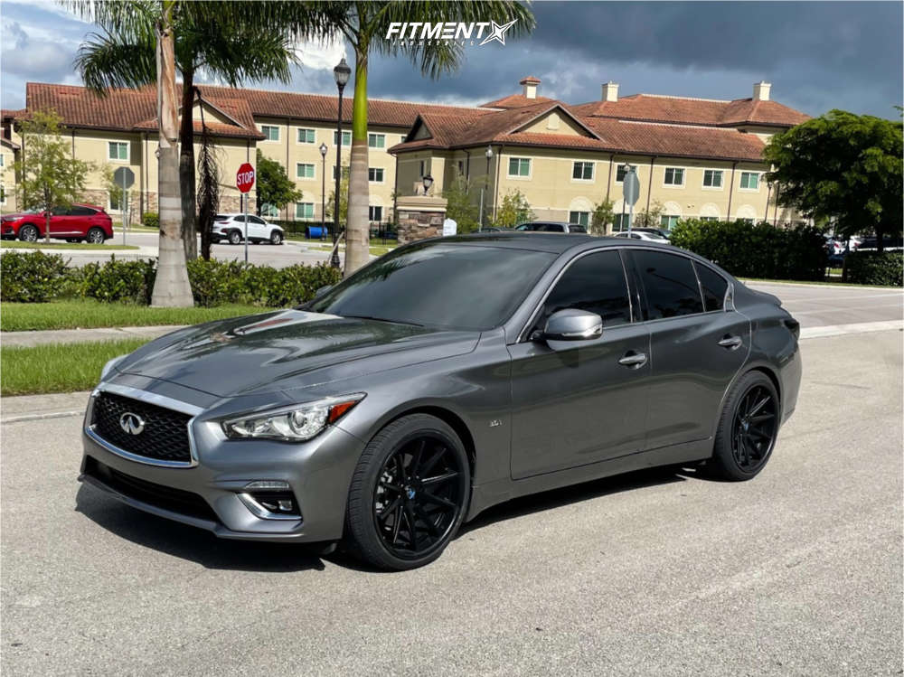2019 INFINITI Q50 Luxe with 20x10 Rohana Rc10 and Vercelli 255x35 on ...