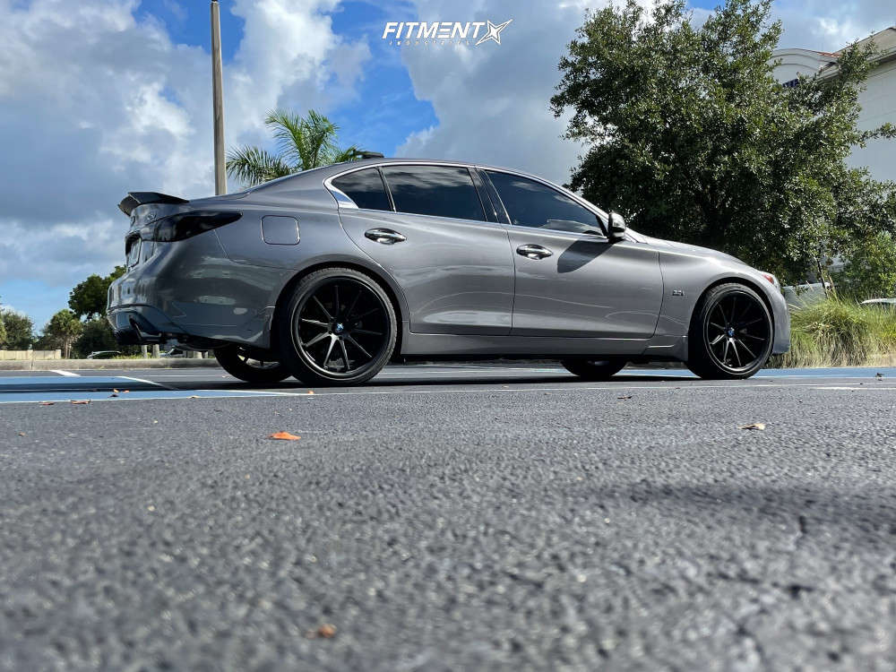 2019 INFINITI Q50 Luxe with 20x10 Rohana Rc10 and Vercelli 255x35 on ...