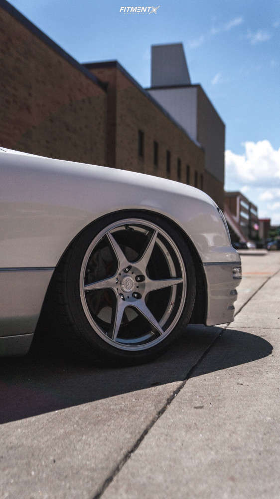 1997 Lexus LS400 Base with 18x9.5 Anovia Titan and Federal 265x35 on ...