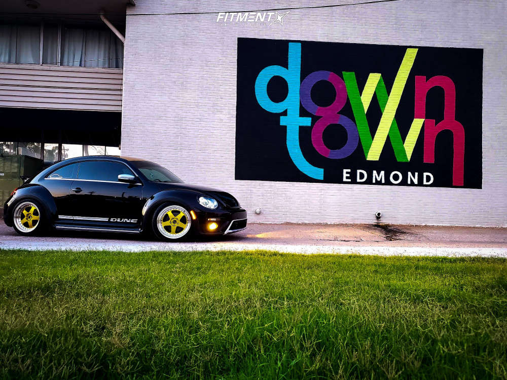 2016 Volkswagen Beetle Dune with 18x9.5 JNC Jnc010 and Federal 245x40 ...