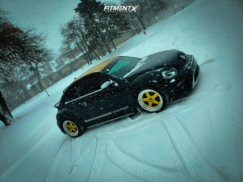 2016 Volkswagen Beetle Dune with 18x9.5 JNC Jnc010 and Federal 245x40 ...