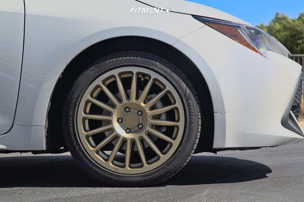 2019 Toyota Corolla SE with 17x7.5 Motegi Mr141 and Prinx 215x45 on ...