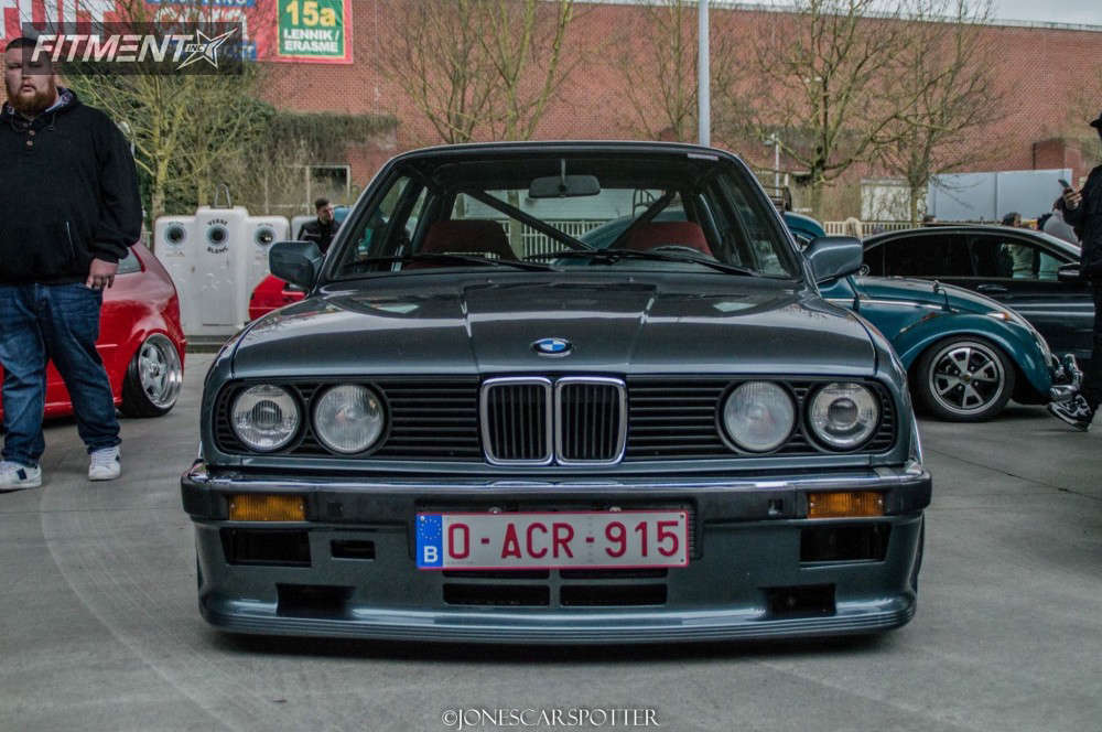 1987 BMW 325 Base with 17x8.5 OZ Racing and Falken 195x40 on Air ...