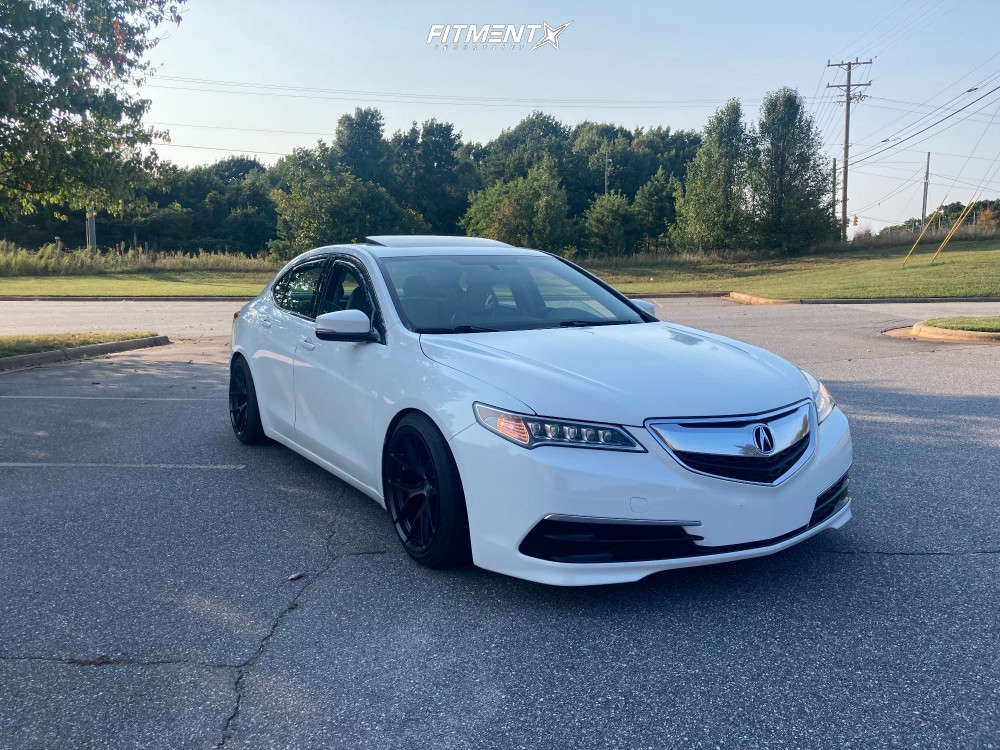 2017 Acura TLX Base with 18x10 ESR Forged Rf2 and Maxxis 235x40 on ...