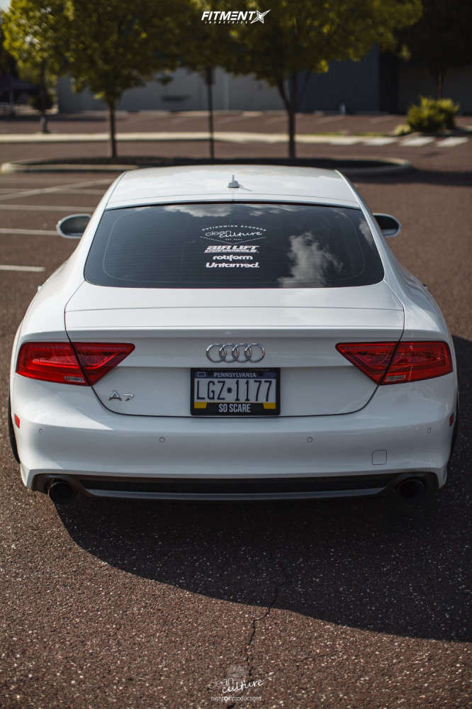2012 Audi A7 Quattro Base with 20x10.5 Rotiform Ozt and Hankook 255x30 ...