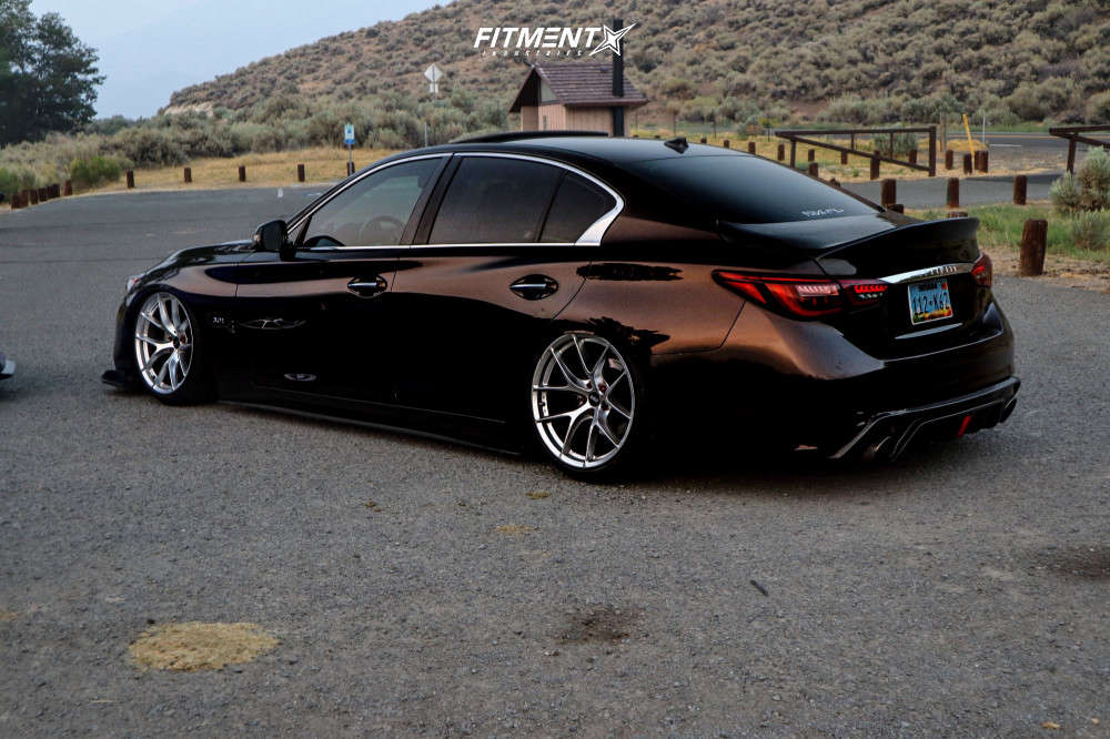 2018 INFINITI Q50 Luxe with 19x10.5 ESR Forged Rf2 and Sailun 255x35 on ...