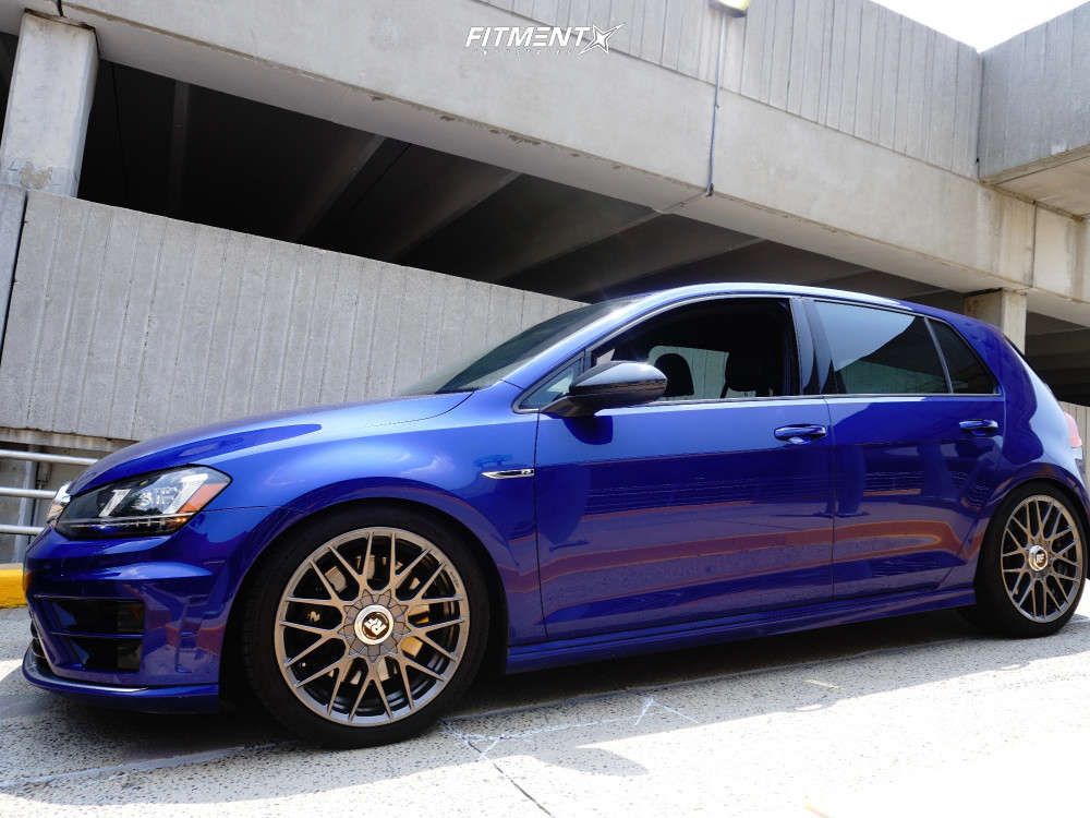 2016 Volkswagen Golf R Base with 18x8.5 Rotiform Rse and Continental ...