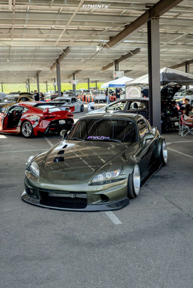 2000 Honda S2000 Base with 18x10.5 ESR Cs15 and Lexani 215x35 on Air ...