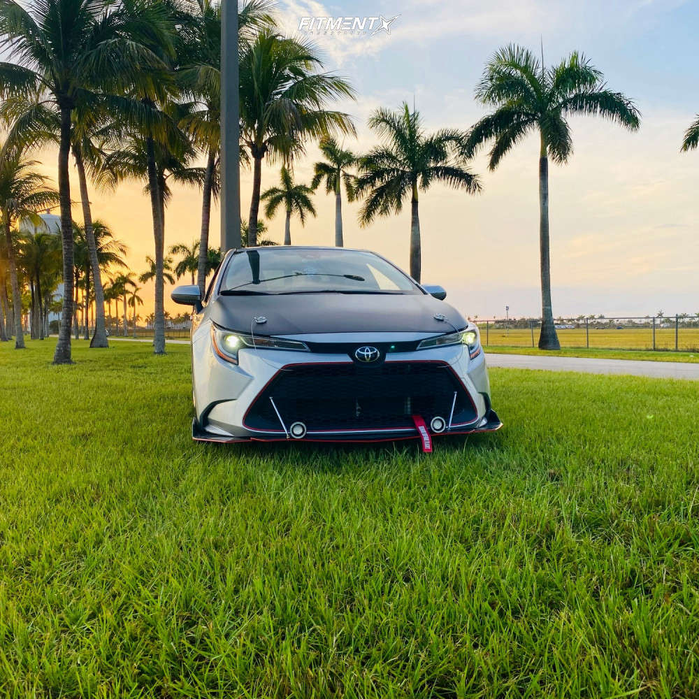 2020 Toyota Corolla LE with 18x9.5 F1R F21 and Vercelli 215x35 on Stock ...