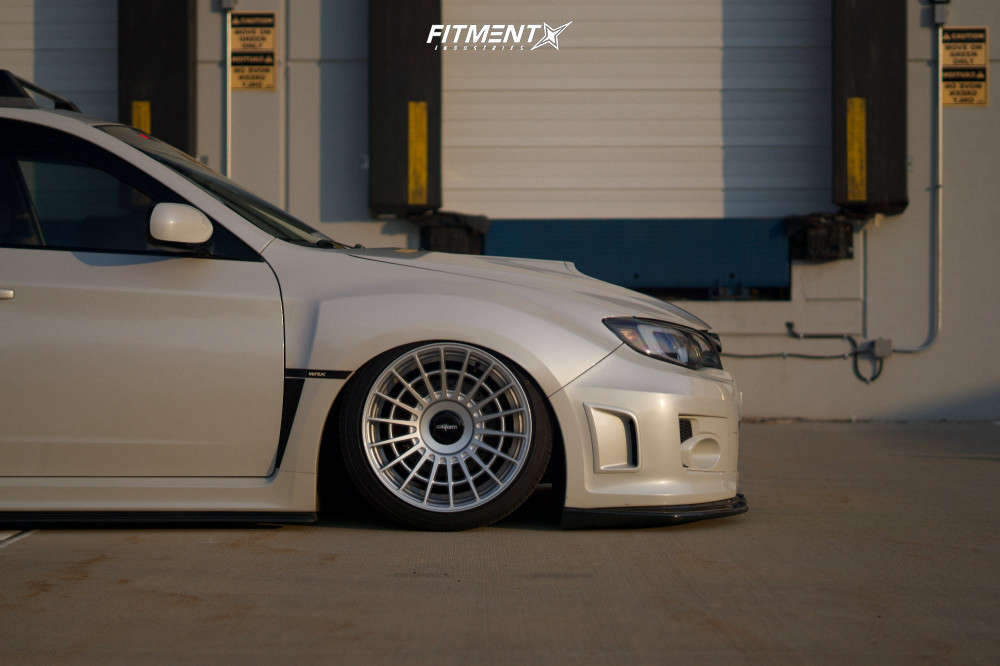 2013 Subaru WRX Base with 18x9.5 Rotiform Las-r and Toyo Tires 225x40 ...
