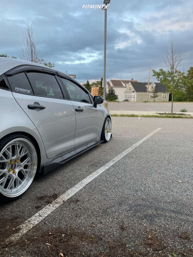 2021 Toyota Corolla SE with 19x9.5 ESR Cs11 and Vercelli 225x35 on ...