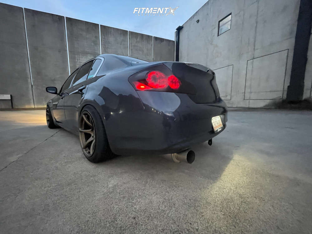 2013 INFINITI G37 Base with 18x10.5 Kansei Tandem and Vercelli 245x45 ...