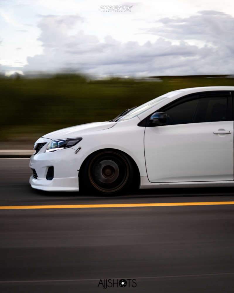 2011 Toyota Corolla LE with 17x8.5 ESR Sr07 and Federal 205x40 on ...