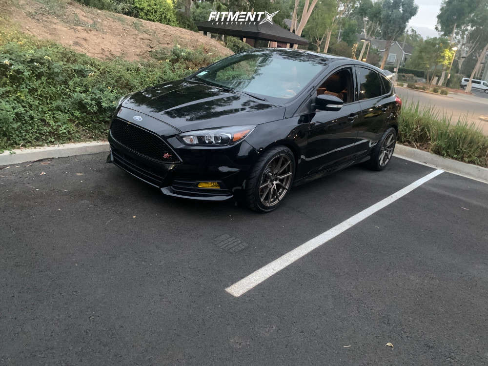 2016 Ford Focus ST with 18x8.5 Rosenstein Delta and Federal 245x40 on ...