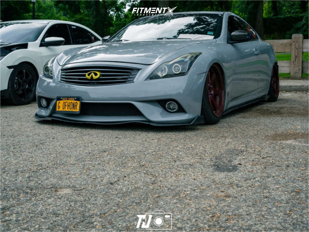 2010 INFINITI G37 X with 19x9.5 Varrstoen Es2 and Lexani 235x40 on Air ...