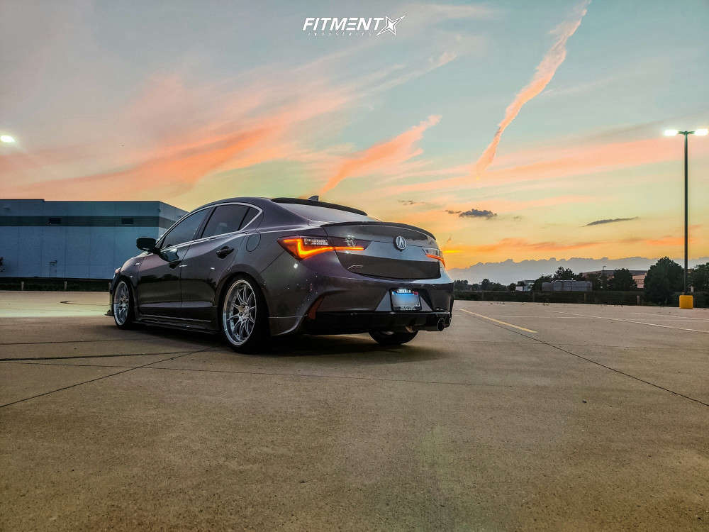 2020 Acura ILX Base with 18x8.5 Aodhan Ds07 and Continental 225x35 on ...