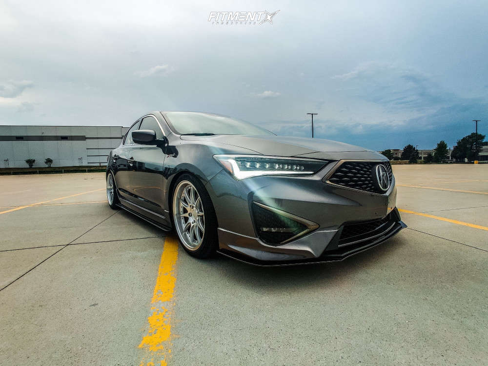 2020 Acura ILX Base with 18x8.5 Aodhan Ds07 and Continental 225x35 on ...