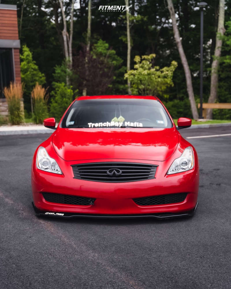 2008 INFINITI G37 Base with 20x9 Giovanna Spira Ff and Lexani 235x30 on ...