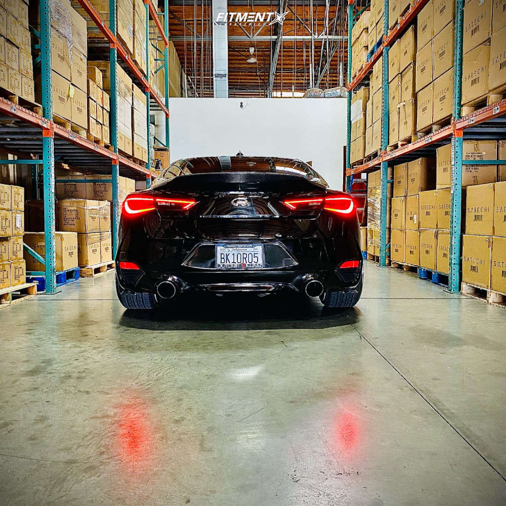 2017 INFINITI Q60 Premium with 20x10.5 Ferrada CM2 and Delinte 235x35 ...