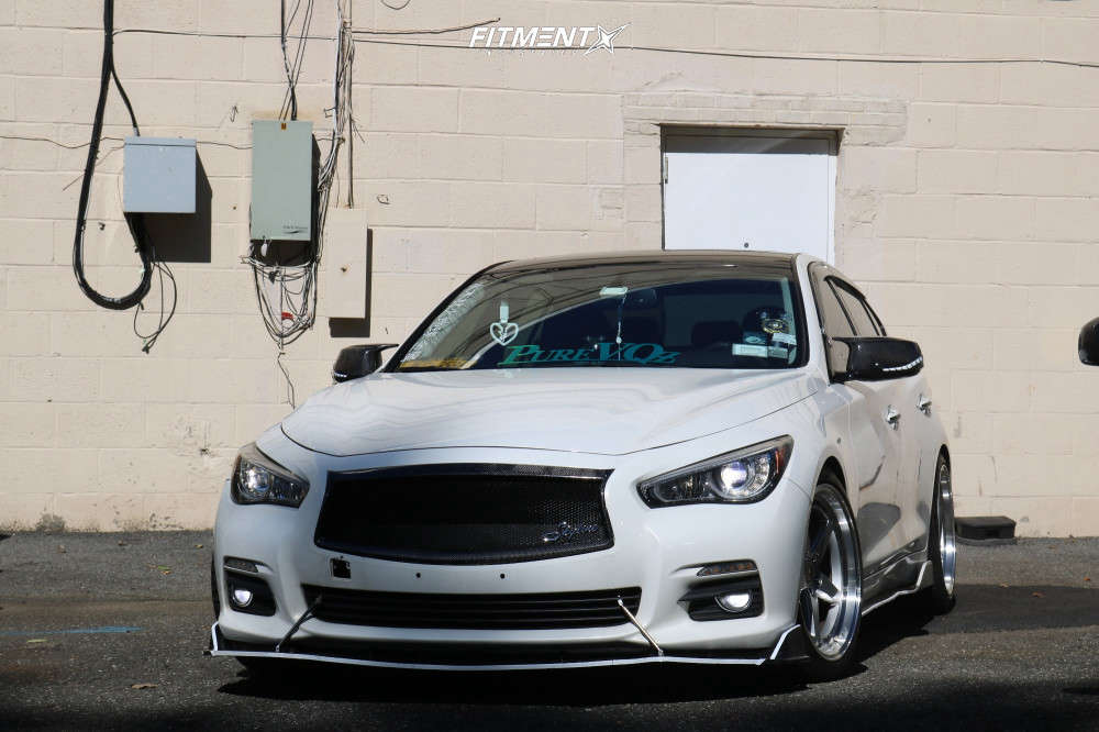 2015 INFINITI Q50 Premium with 19x9.5 ESR Cs5 and Michelin 245x40 on ...