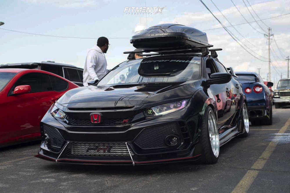 2018 Honda Civic Type R with 19x9.5 ESR Sr01 and Federal 245x35 on ...