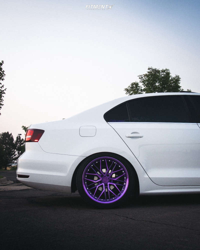 2017 Volkswagen Jetta SE with 18x8.5 XXR 571 and Lexani 225x40 on ...