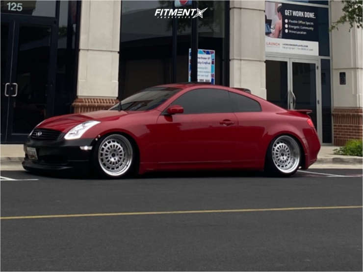 2004 INFINITI G35 Base with 19x9.5 JNC Jnc046 and Lexani 225x35 on ...