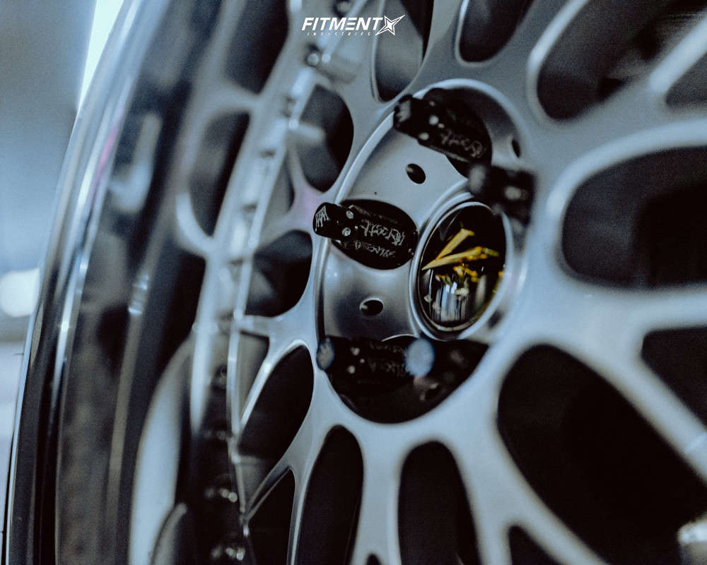 1993 Toyota Supra Base with 18x9.5 Work Vs Xx and Achilles 225x45 on ...