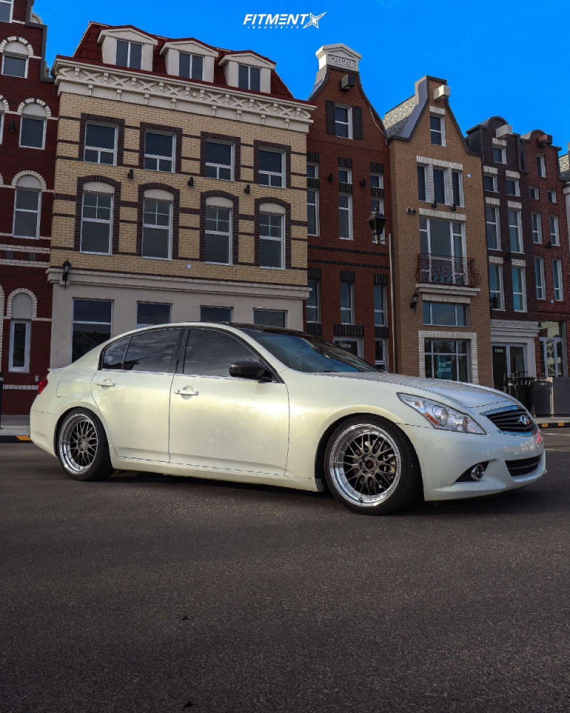 2012 INFINITI G37 X with 19x9.5 ESR Sr05 and Nexen 235x40 on Coilovers ...