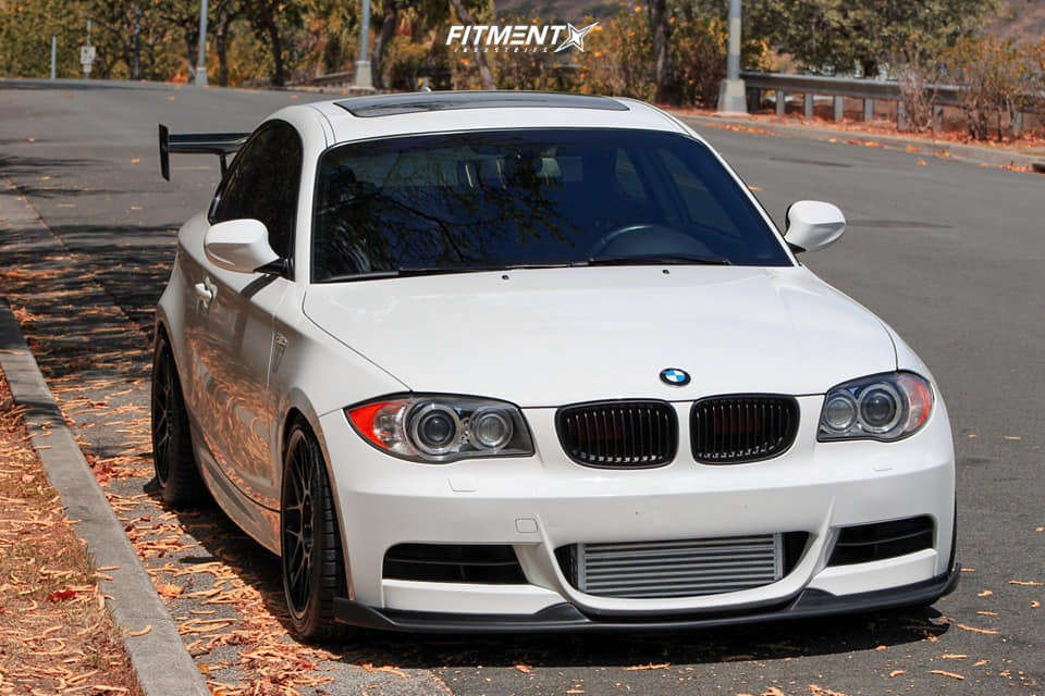 2011 BMW 135i Base with 18x8.5 Apex Arc-8 and Michelin 225x40 on ...