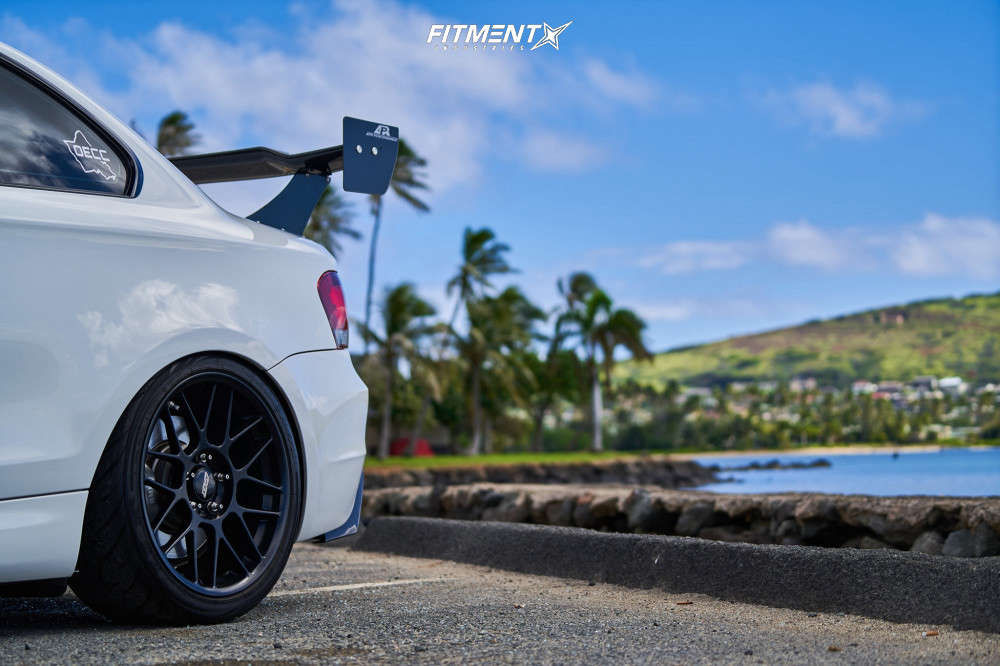 2011 BMW 135i Base with 18x8.5 Apex Arc-8 and Michelin 225x40 on ...