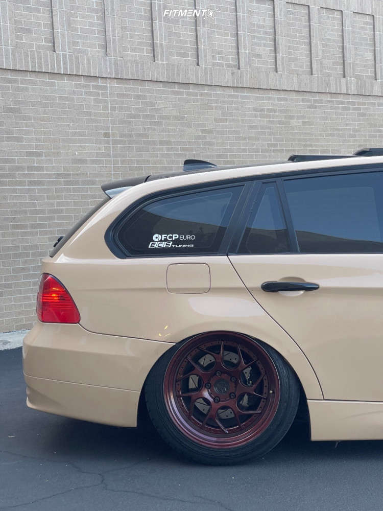 2008 BMW 328xi Base with 18x9.5 Aodhan Ds01 and Ohtsu 245x45 on Air ...