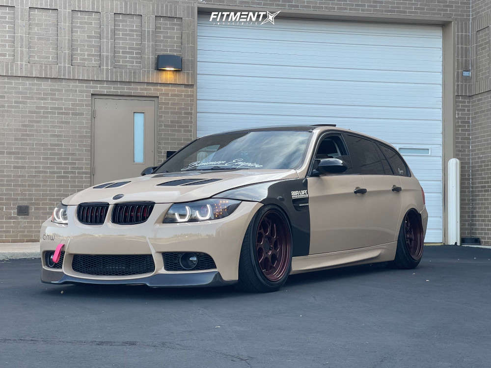 2008 BMW 328xi Base with 18x9.5 Aodhan Ds01 and Ohtsu 245x45 on Air ...