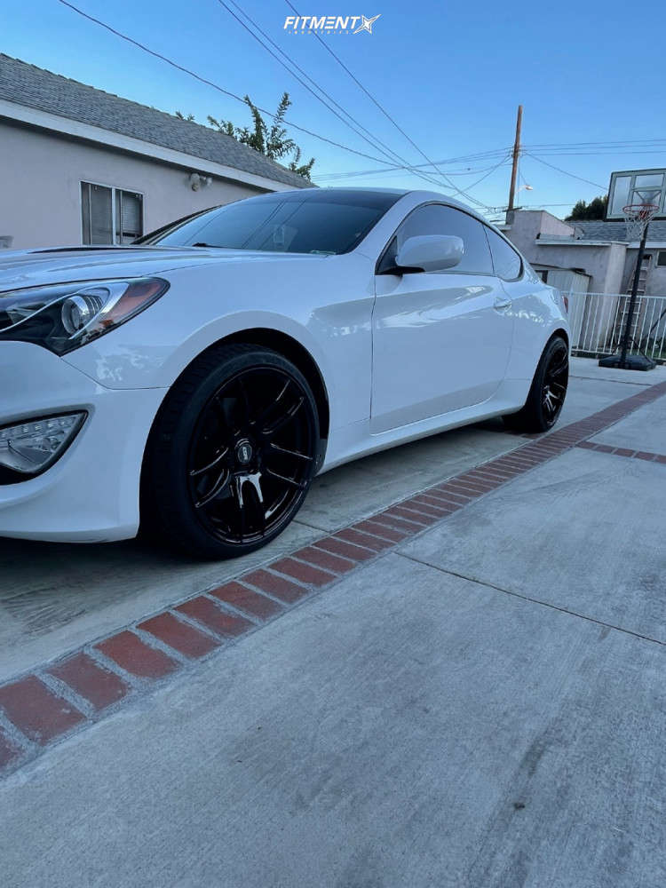 2014 Hyundai Genesis Coupe 2.0T with 19x9.5 ESR Cs8 and Hankook 245x35 ...