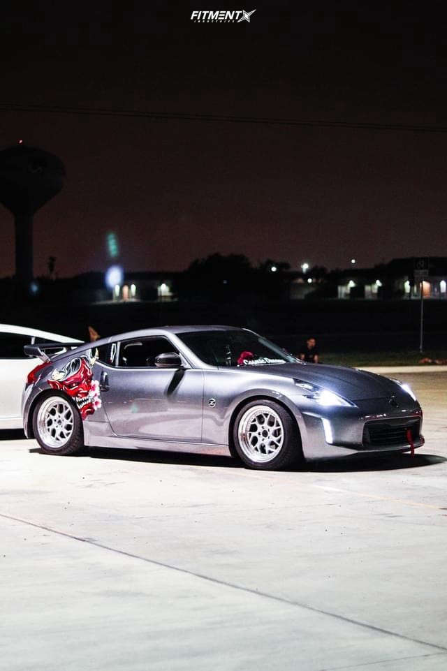 2016 Nissan 370Z Base with 18x9.5 Aodhan Ds01 and Achilles 275x45 on ...