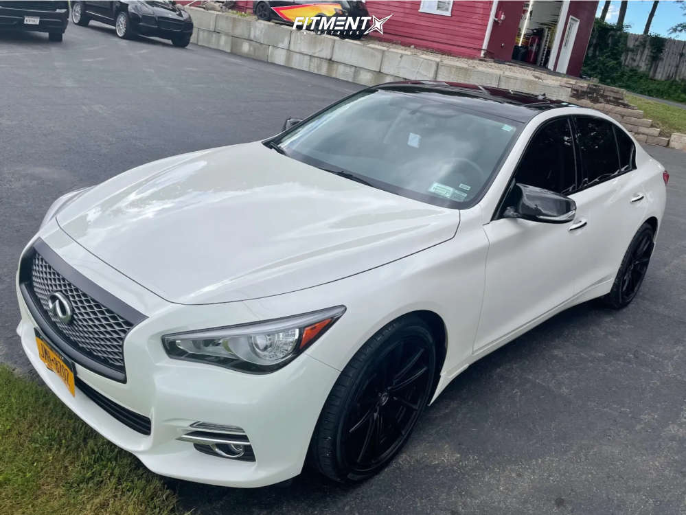 2016 INFINITI Q50 Premium with 19x8.5 Konig Oversteer and Velozza ...