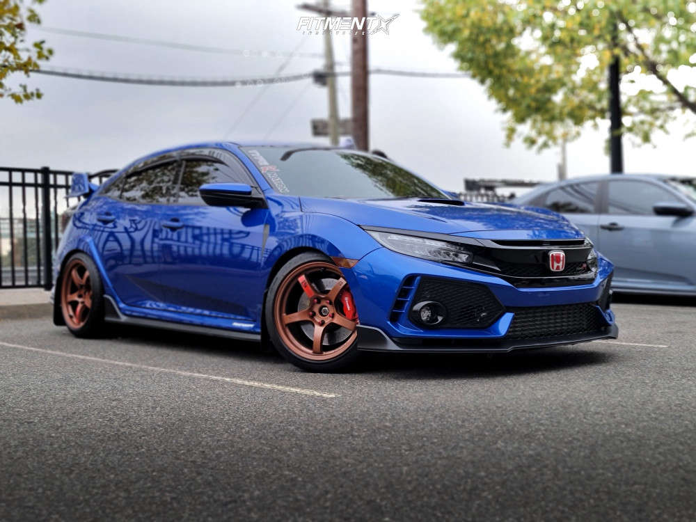 2018 Honda Civic Type R with 18x9.5 Gram Lights 57cr and Michelin ...