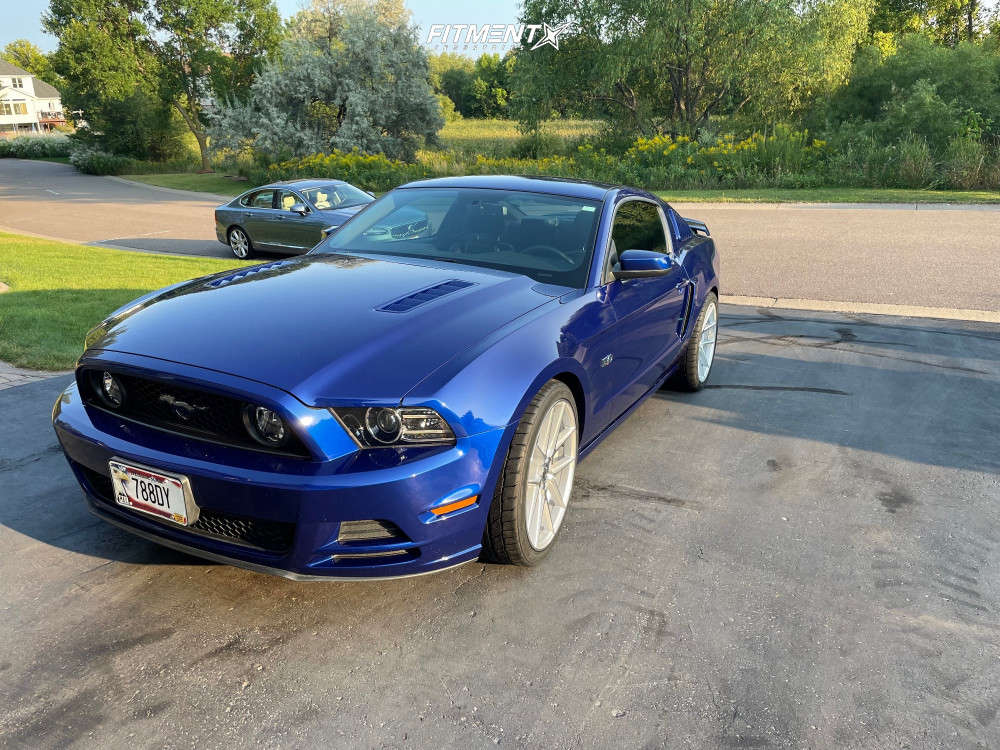 2013 Ford Mustang GT with 20x9 Aodhan Aff3 and Nitto 255x35 on Lowering ...