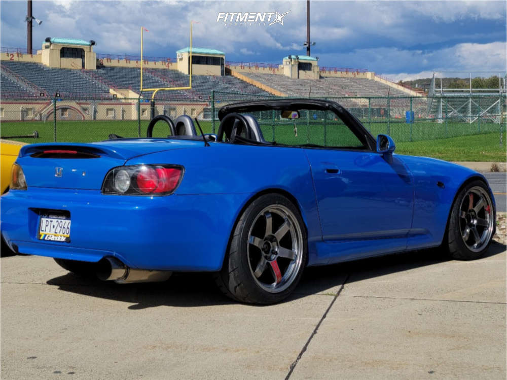 2001 Honda S2000 Base with 18x9.5 Rays Engineering Te37 and Toyo Tires ...