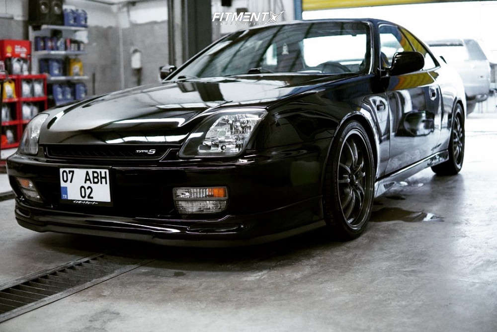 1998 Honda Prelude Base with 18x7.5 Mugen Mf10 and Kumho 225x35 on ...