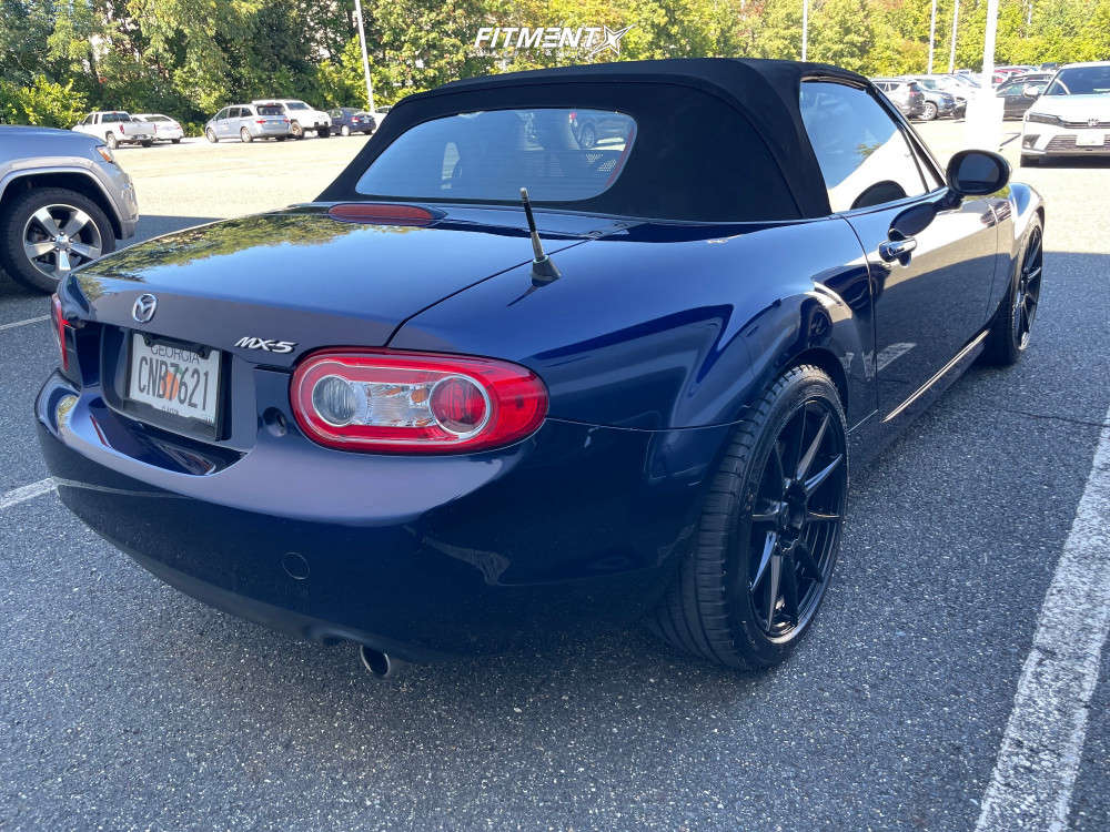 2011 Mazda MX-5 Miata Sport with 17x8.5 Advanti Racing Storm S1 and ...