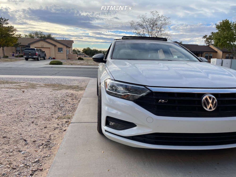 2019 Volkswagen Jetta R-Line with 18x9.5 Aodhan Ah09 and Continental ...
