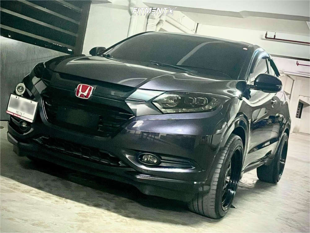 2015 Honda HR-V EX-L with 18x9.5 Regen5 R33 and Sailun 245x45 on Stock ...