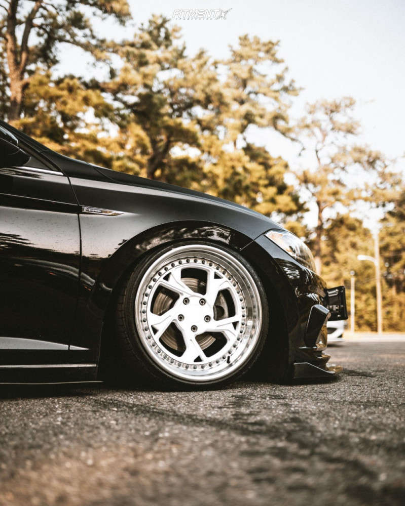 2019 Volkswagen Jetta SE with 18x8.5 Radi8 R8c5 and Achilles 215x35 on ...