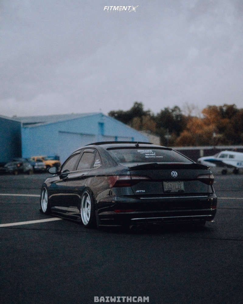 2019 Volkswagen Jetta SE with 18x8.5 Radi8 R8c5 and Achilles 215x35 on ...