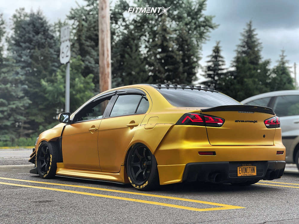 2011 Mitsubishi Lancer Evolution MR with 18x10.5 Rays Engineering 57dr ...