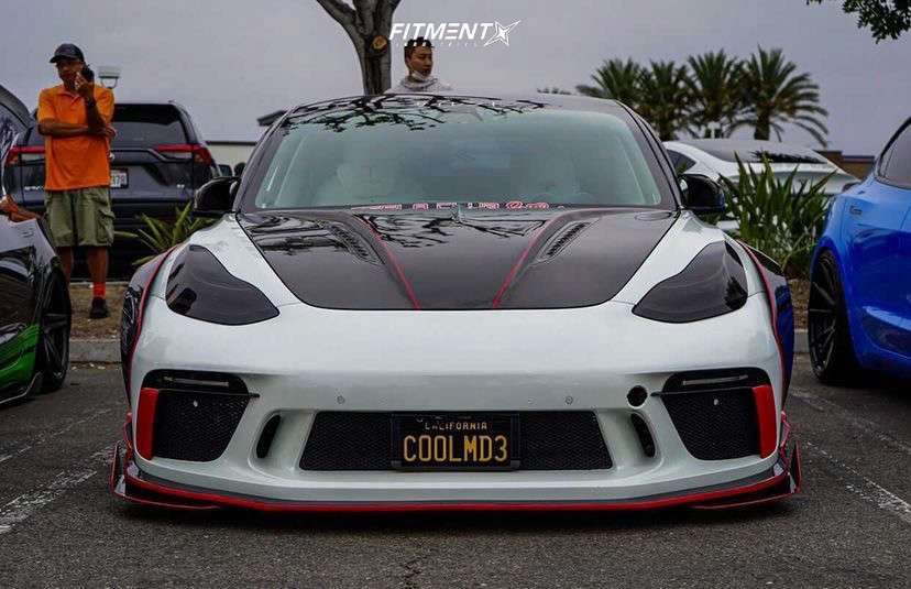 2020 Tesla 3 Long Range with 19x9.5 ESR LT11 and Falken 255x40 on Air ...