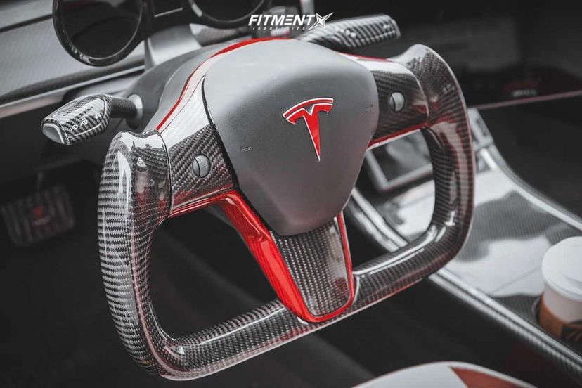 2020 Tesla 3 Long Range with 19x9.5 ESR LT11 and Falken 255x40 on Air ...