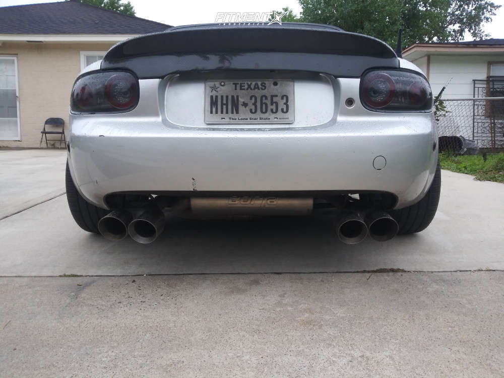 2006 Mazda MX-5 Miata Sport with 17x9 Konig Hypergram and Toyo Tires ...
